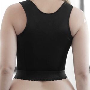 Venus of Cortland | Intimates & Sleepwear | Venus By Courtland Back ...